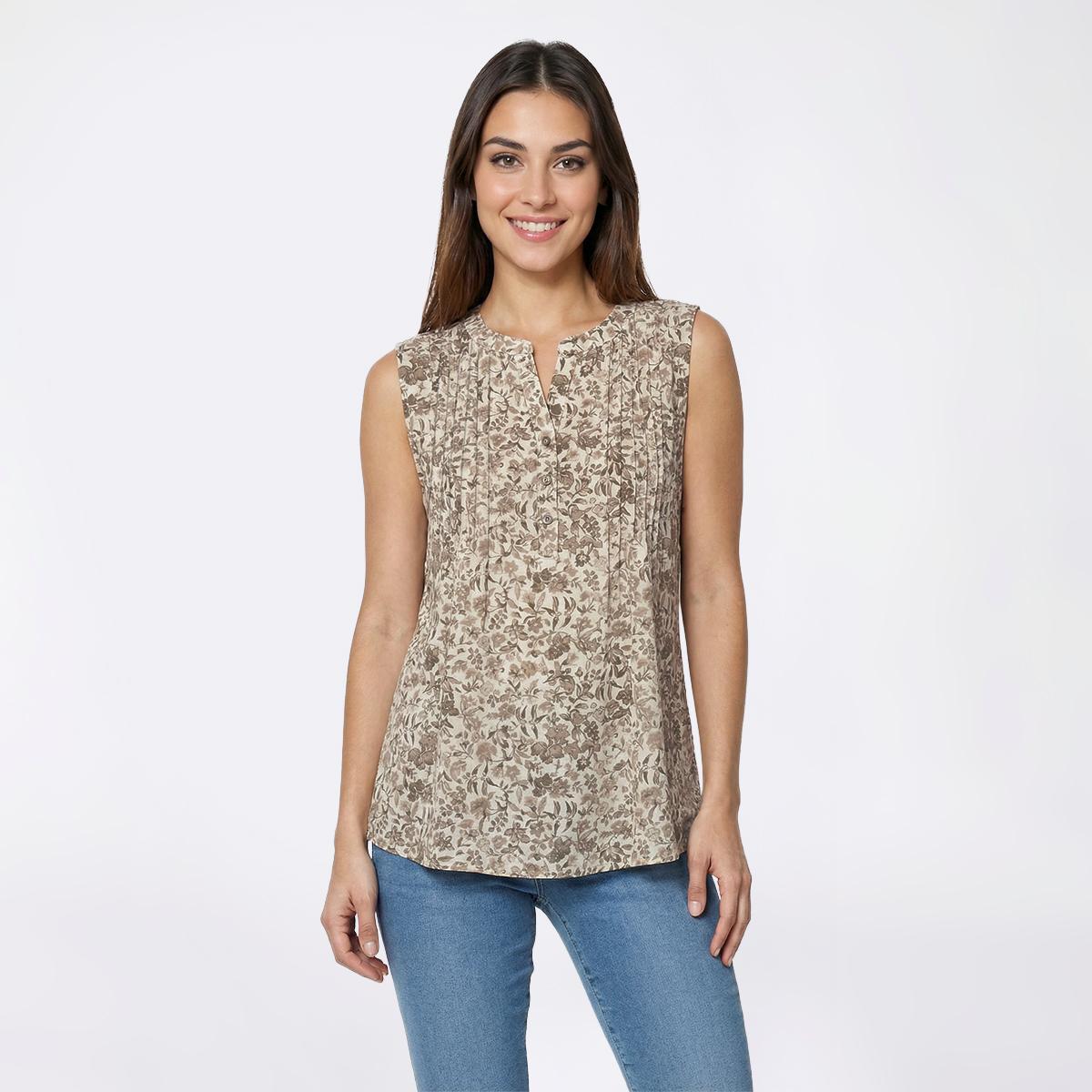 Click here for Petite Napa Valley Sleeveless Dove Floral Pleat He... prices